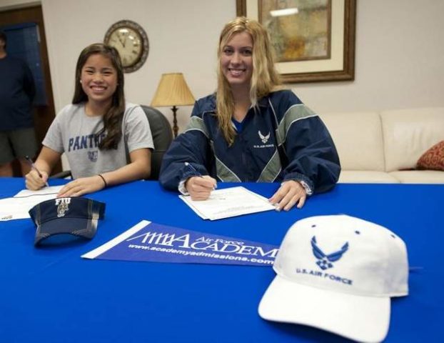 (NLI Photos) 4 GPAC Swimmers Sign National Letter of Intent This Past Week