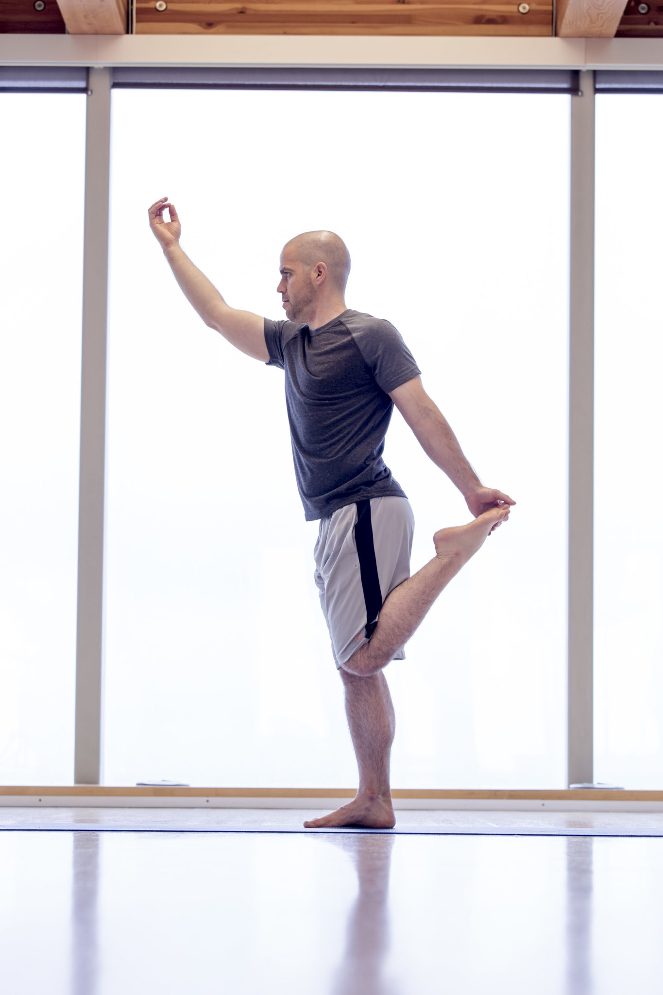 Yoga for Swimmers Mobility Workout - A Focus on the Quads
