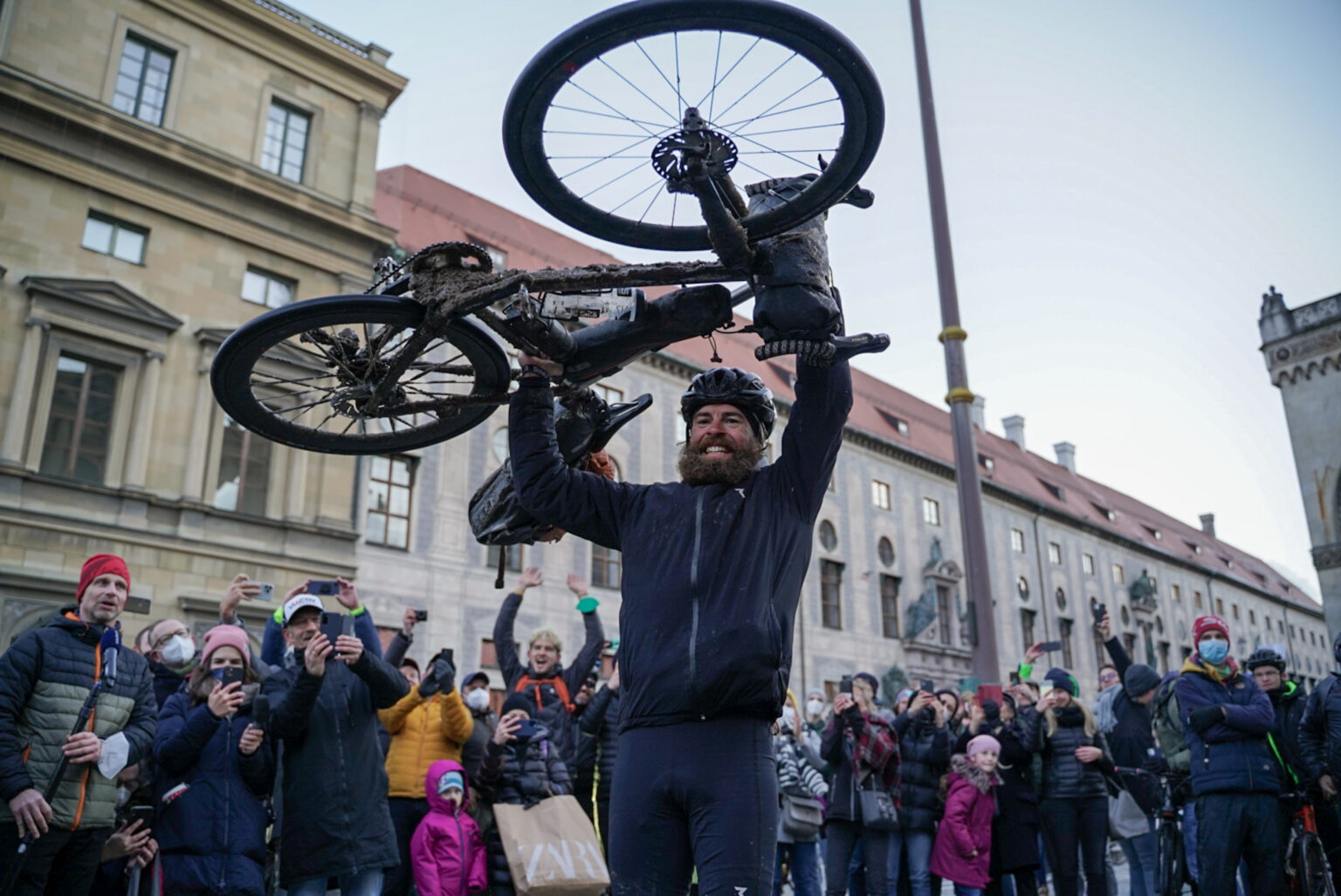 Jonas Deichmann Completes World-Record-Breaking Triathlon Around the Globe