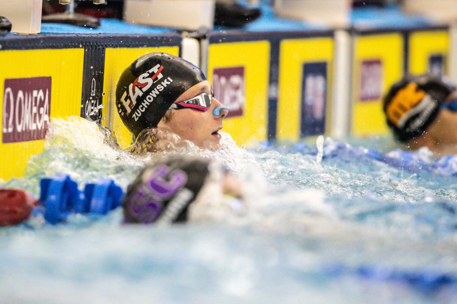 Josh Zuchowski Cracks Junior National Meet Record in 200 Back with 1:58.42