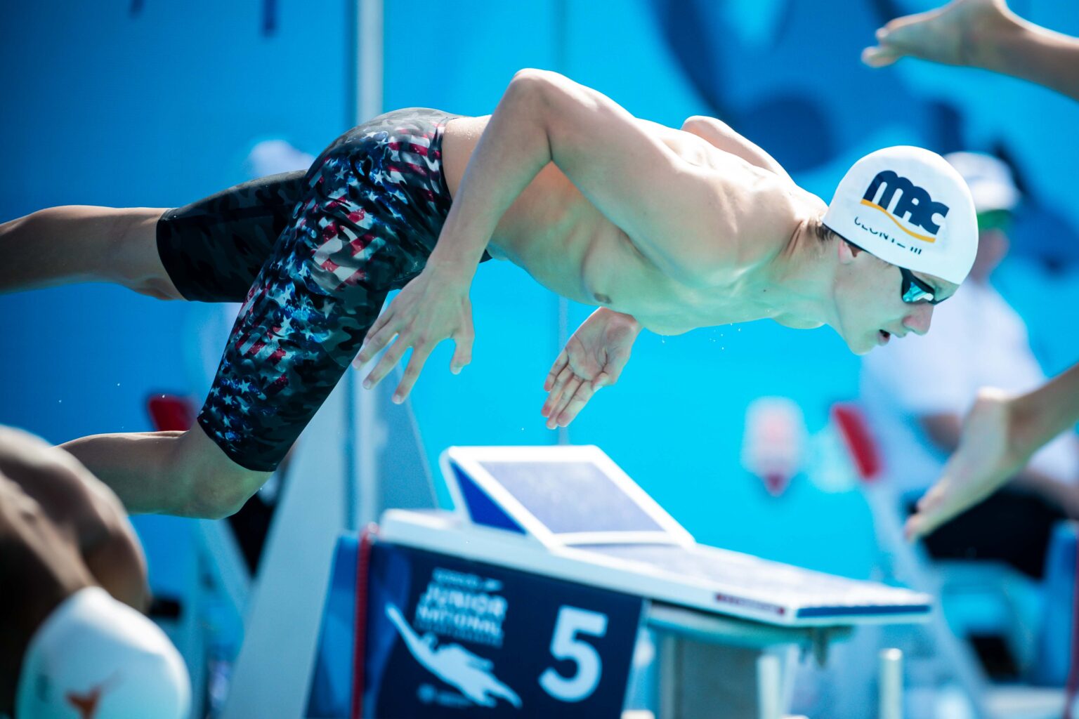 Norvy Clontz Swims 3:50 in the 400 Free, Fastest American 15-Year Old Ever
