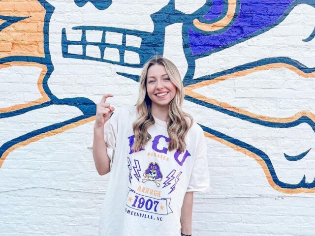 1:00/2:10 Breaststroker Kaylee Hamblin Announces Transfer to East ...