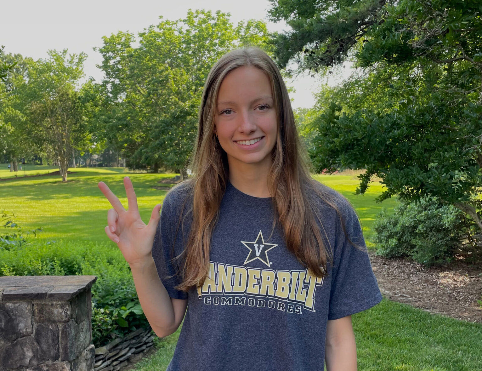 U.S. Open Qualifier Aubrey Hull Announces Commitment To Vanderbilt (2024) U.S. Open Qualifier Aubrey Hull Announces Commitment To Vanderbilt (2024)