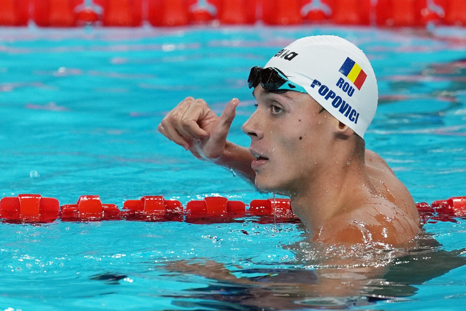 David Popovici Rips 47.30 100 Free Prelims Marker At Romanian Championships