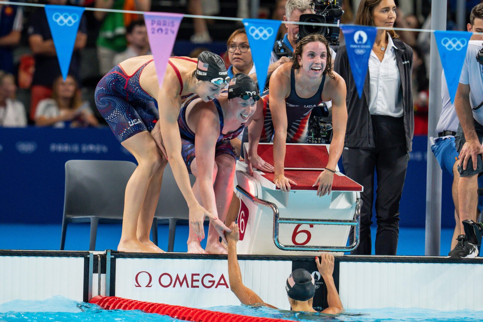 4 WR-Holders Dive into a Pool - Walk Away with Another (Women's Medley ...