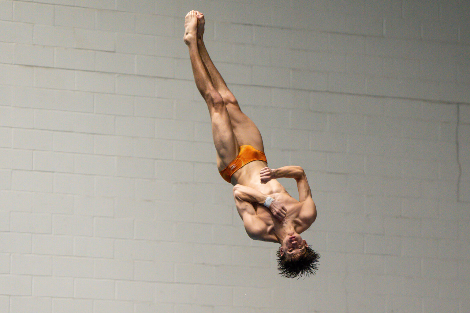 #1 Ranked Diving Recruit Ivor Brown Flips Commitment To Tennessee ...