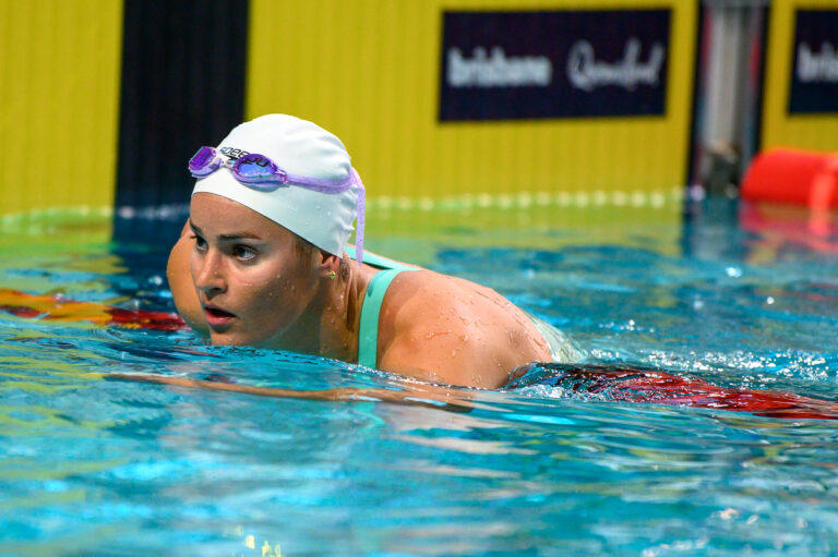 WATCH: Kaylee McKeown's 57.65 100 Back & Other Australian Open Day 2 ...