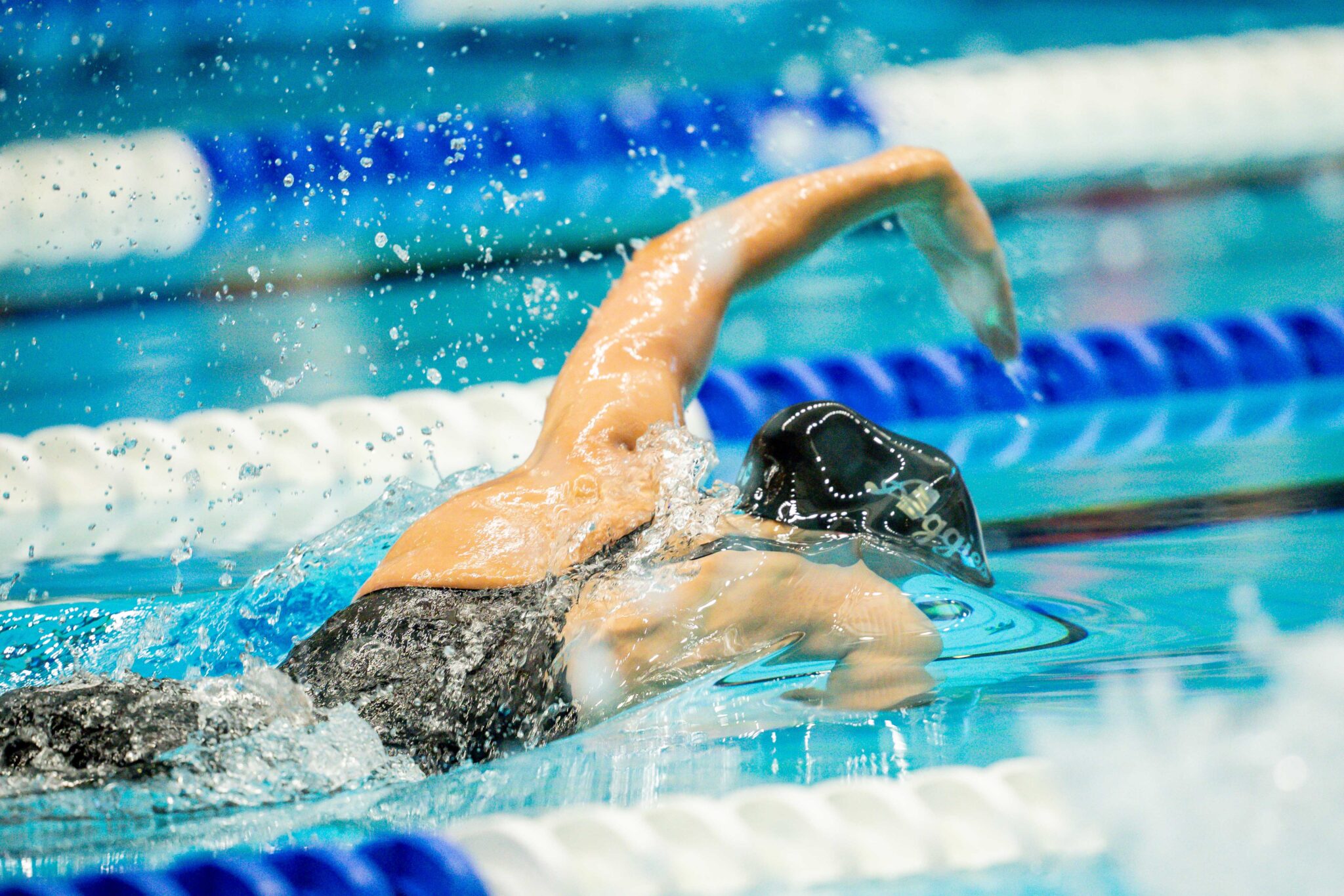 2025 Speedo Winter Junior Championships: Day 1 Combined East/West Results