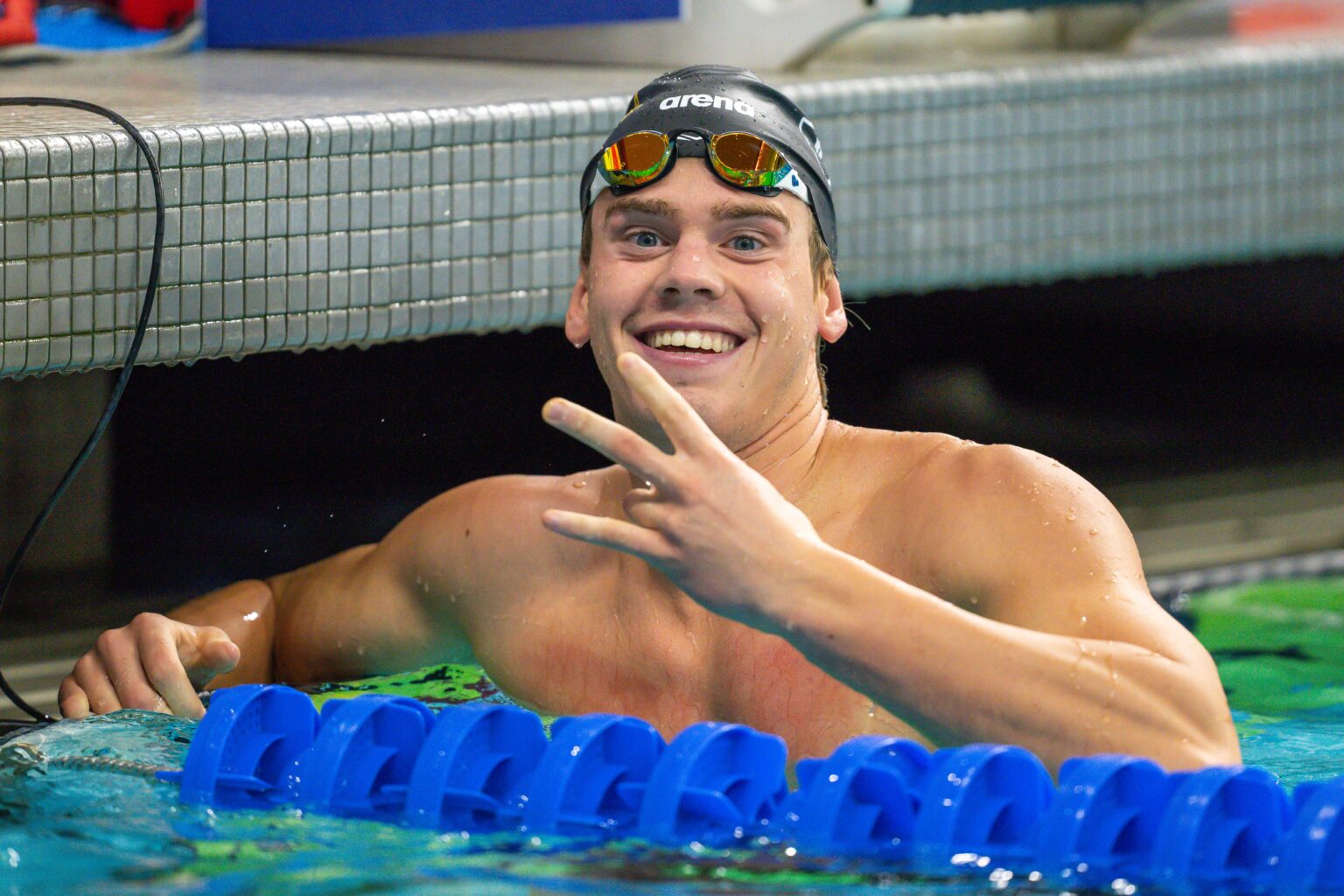 WATCH: ASU Men Break 200 Medley & 800 Free Relay Meet Records On Night ...